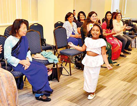 A ‘Sri Lankan Saree Extravaganza’ in New York City | History of Ceylon Tea